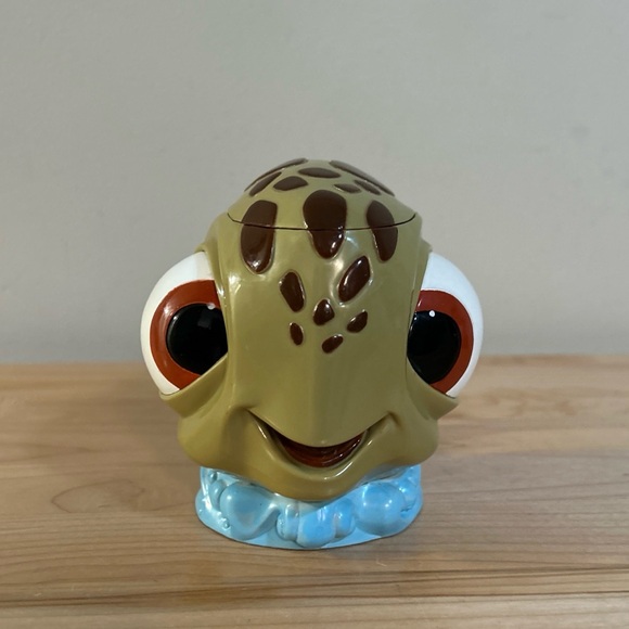 Disney | Other | Disney On Ice Finding Nemo Squirt Turtle Cup W Flip ...